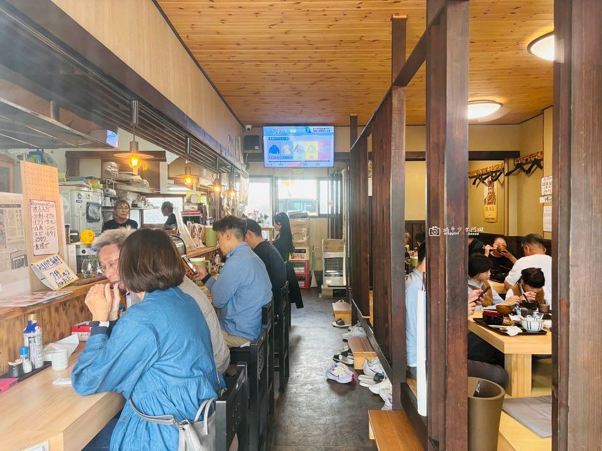 日本｜肴 雲丹まるひらMaruhira：北海道美食推薦！海鮮控必吃！超豪華的北海道海鮮丼-輕旅行